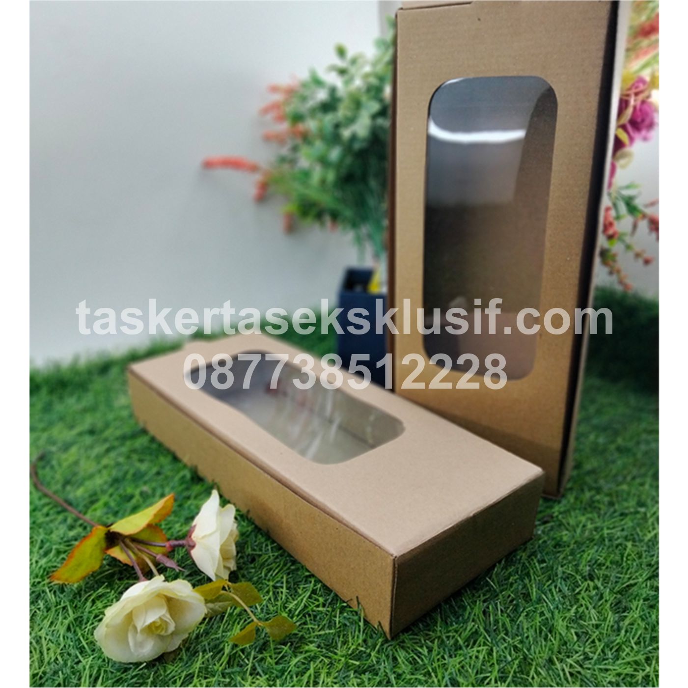Kotak Dus Kardus Eflute Jendela Mika Tanpa Tali Kertas 28 X 10 X 4 5 kotak-dus-kardus-eflute-jendela-mika-tanpa-tali-kertas-28-x-10-x-4-5